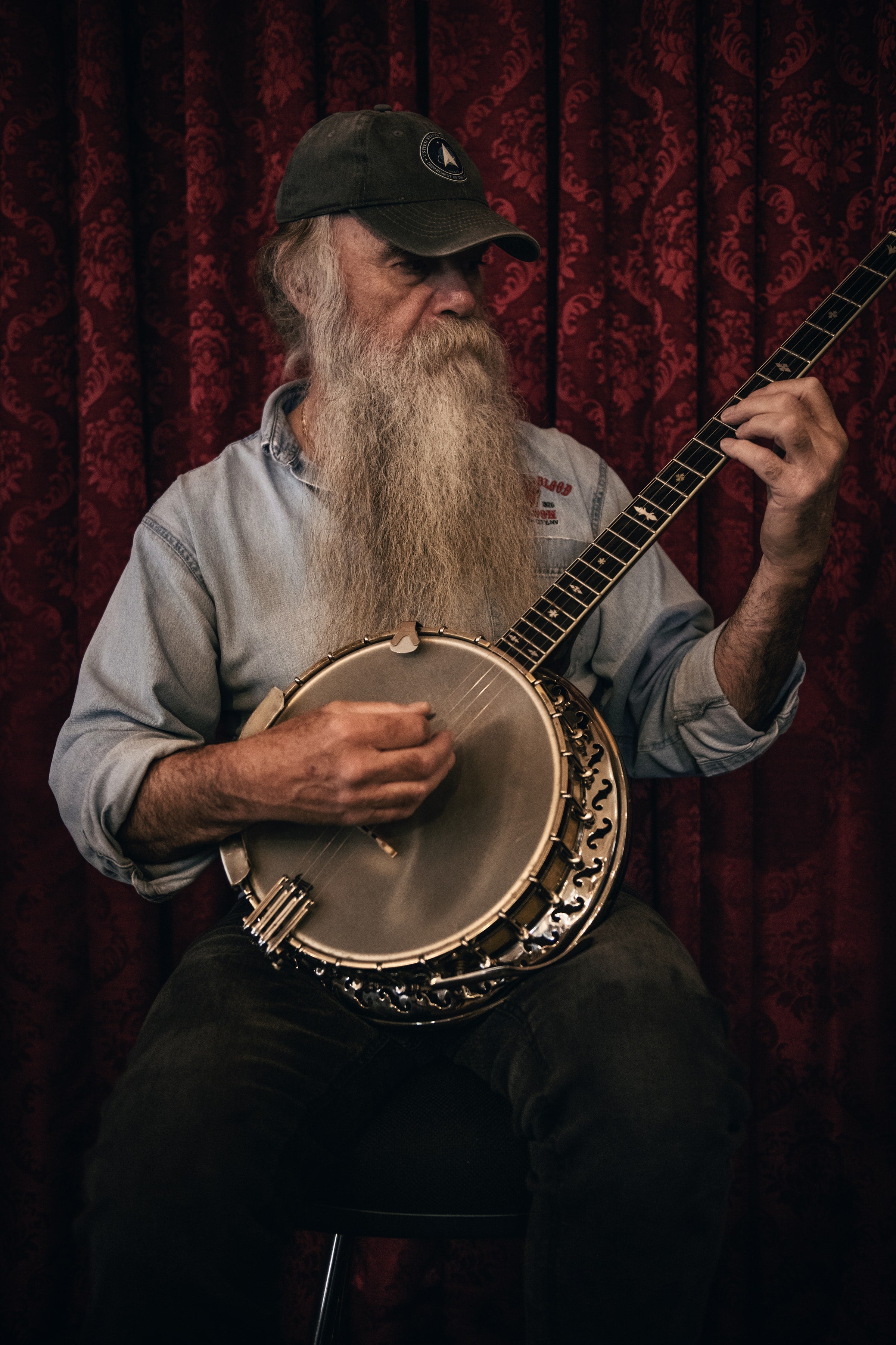 Mike's Banjo Mute. Banjo Silencer, muffler, and sound reducer